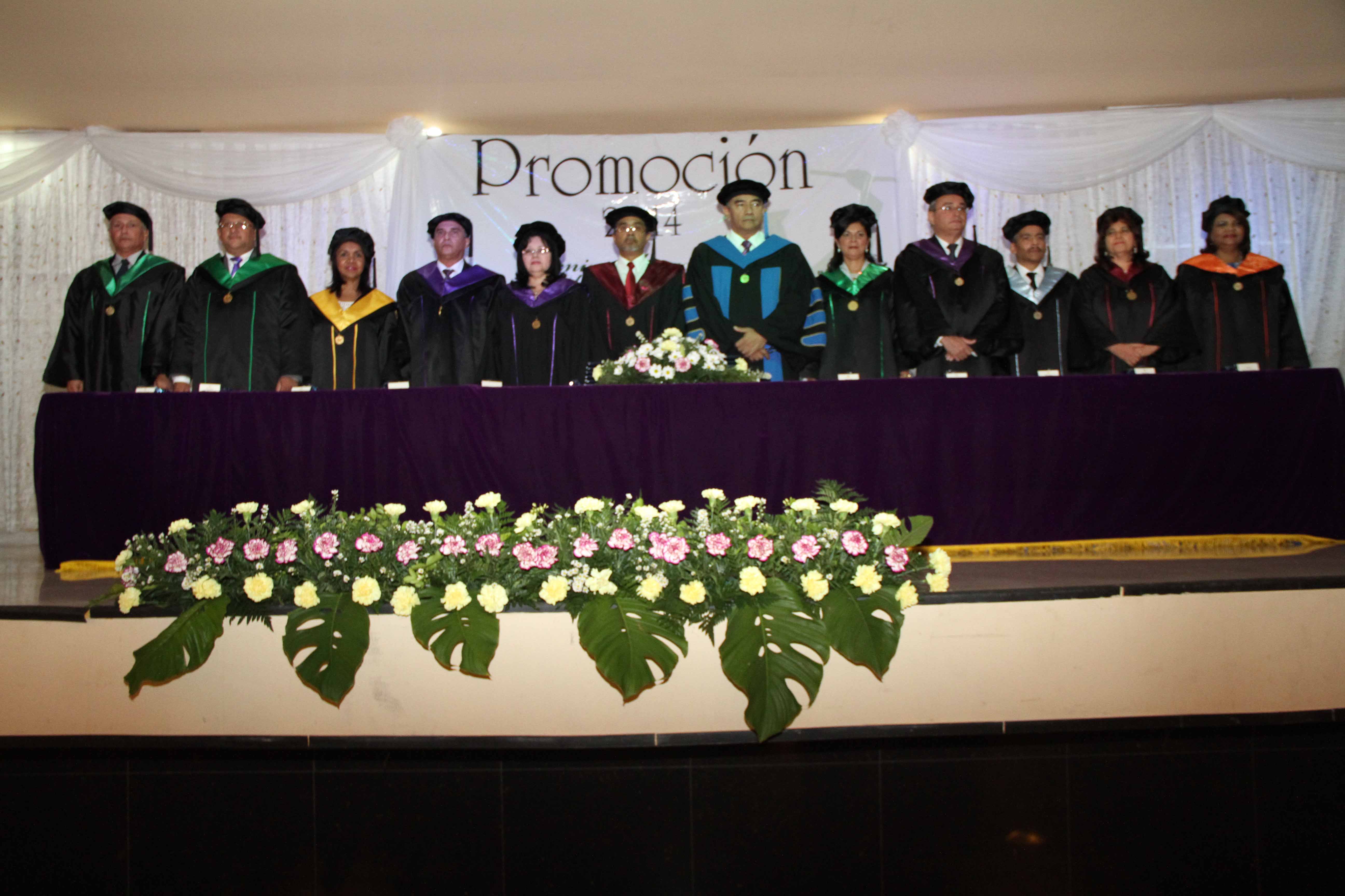 Graduación de la Promoción 2014, en UTP Azuero | Universidad ...