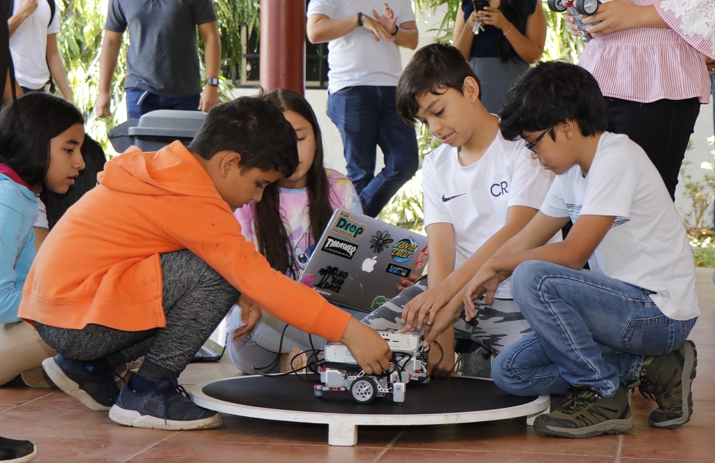 Seminario Taller de Robótica Educativa | Universidad Tecnológica de Panamá